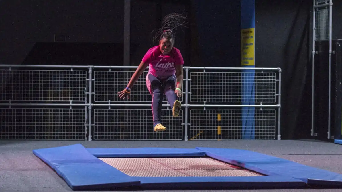 Neon Nights Freejumping Party | Oxygen Activeplay